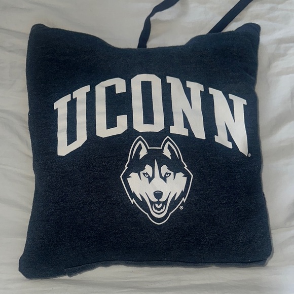 redshirt | Tops | Uconn Hoodie With Husky Logo | Poshmark